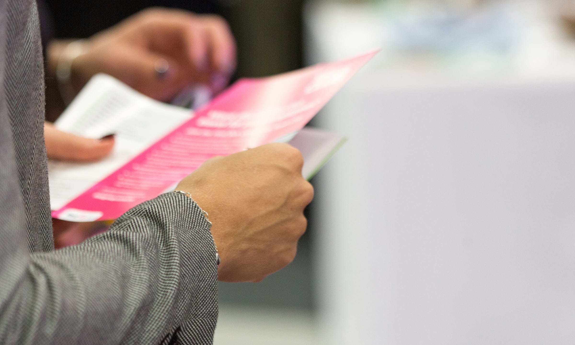 Use Business Booklet Printing Effectively : Dazzle Printing