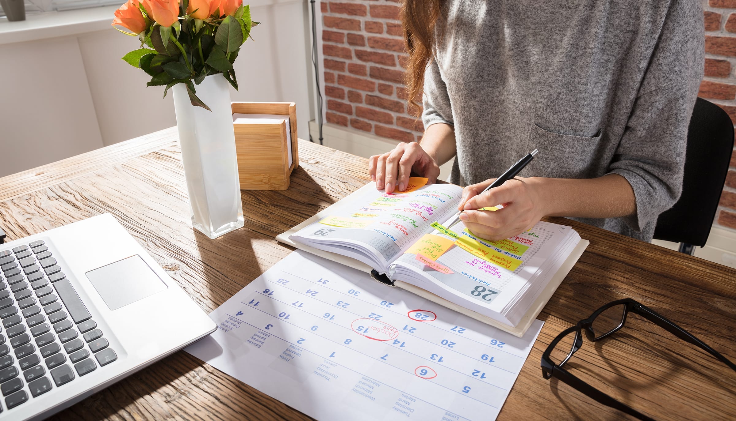 Calendar Binding: How to Make the Best Choice : Dazzle Printing